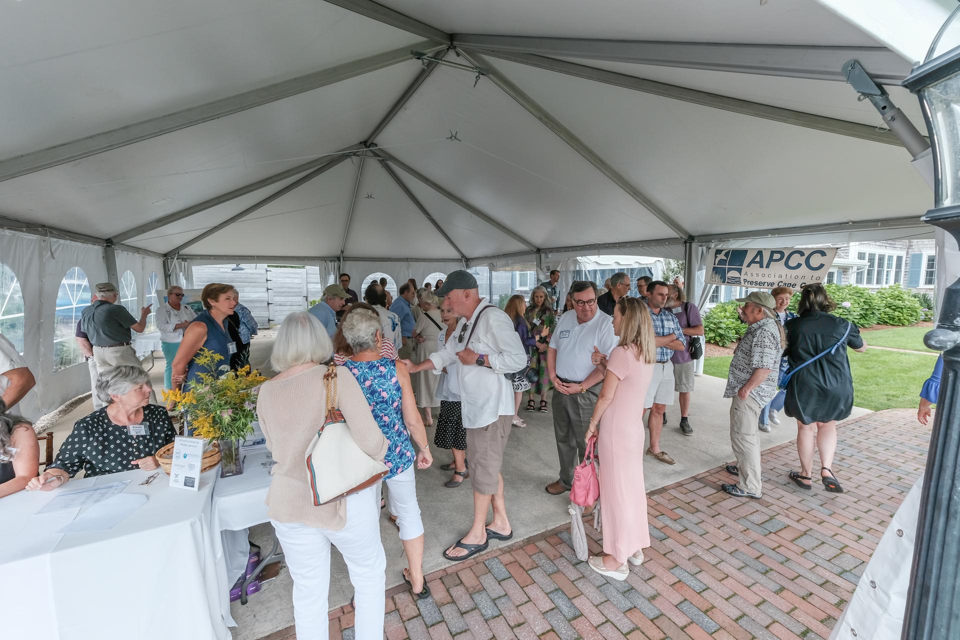 Photos below: Gerald Beetham